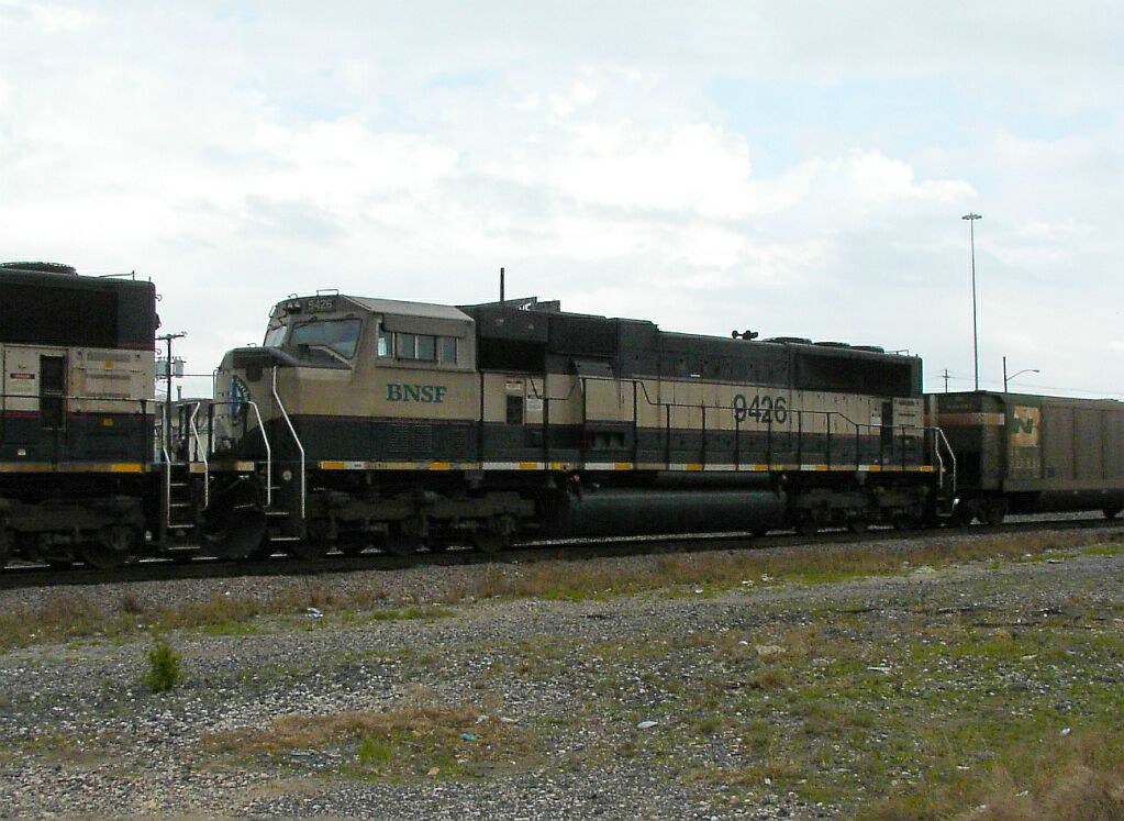 BNSF 9426